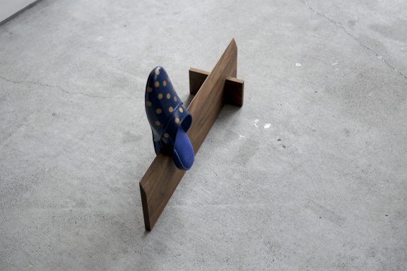 SLIPPER RACK│オーダー家具と無垢天板 東京 WOODWORK